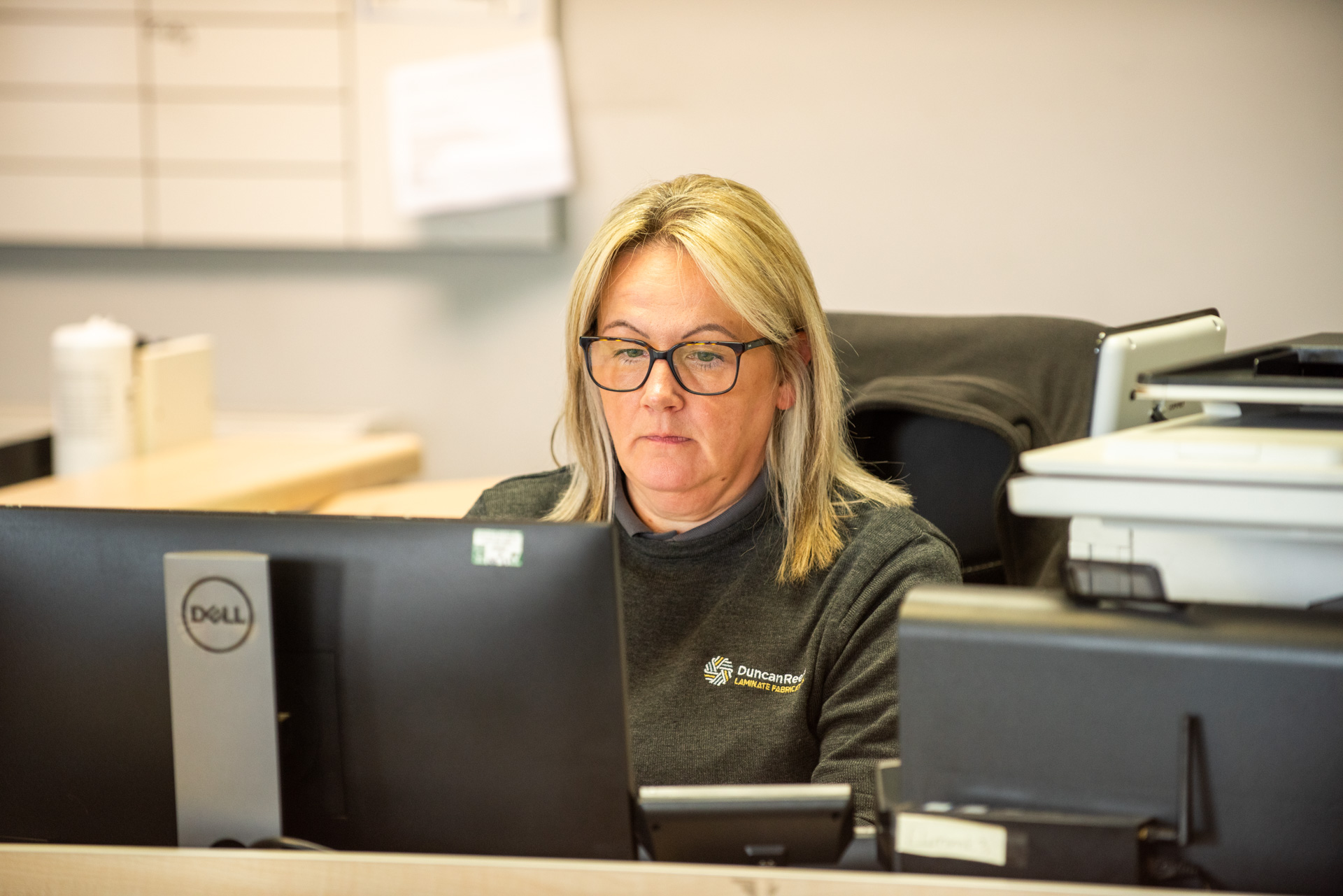 Duncan Reeds North | Expert Laminate Worktop Fabrication & CNC Services