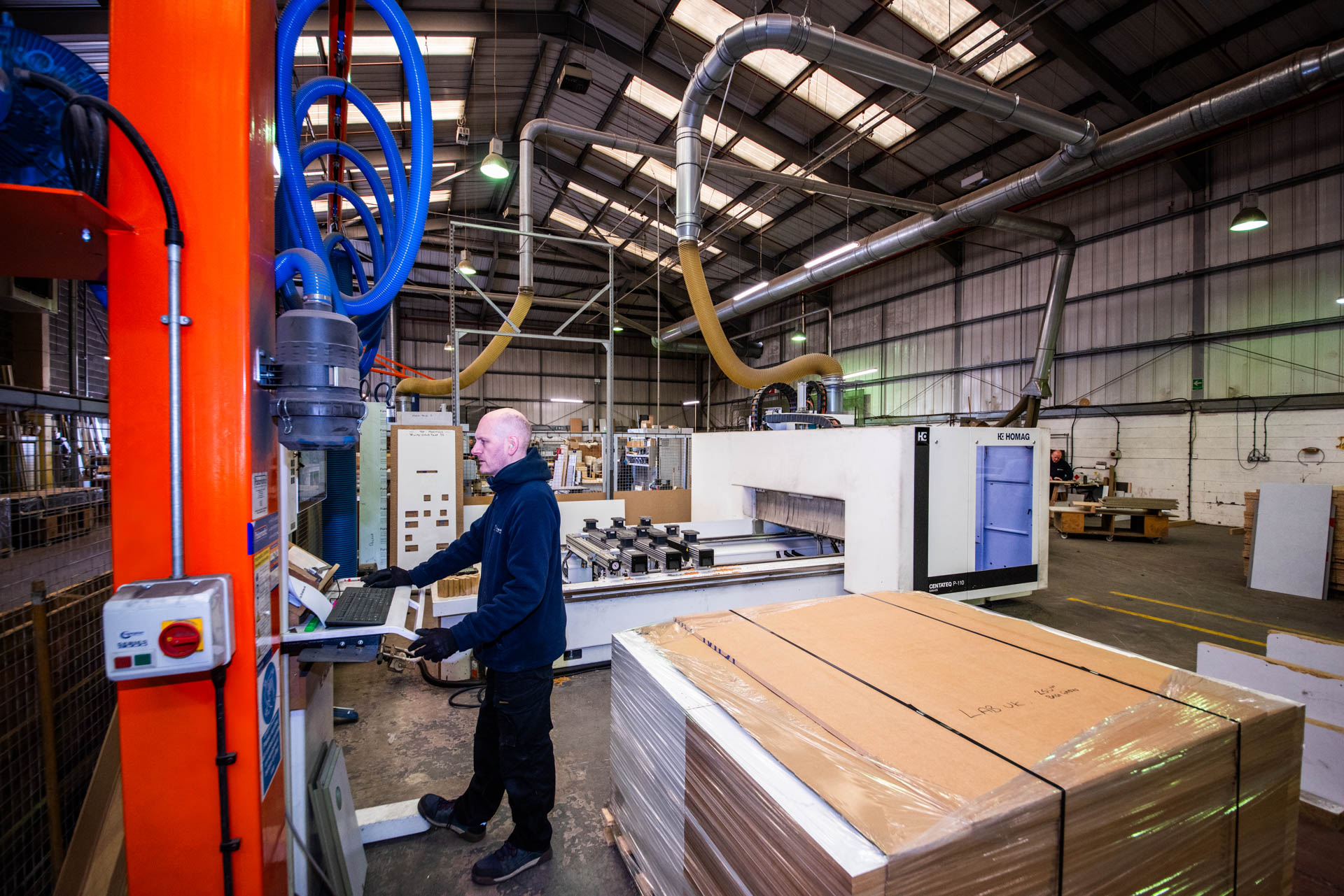 Duncan Reeds North | Expert Laminate Worktop Fabrication & CNC Services