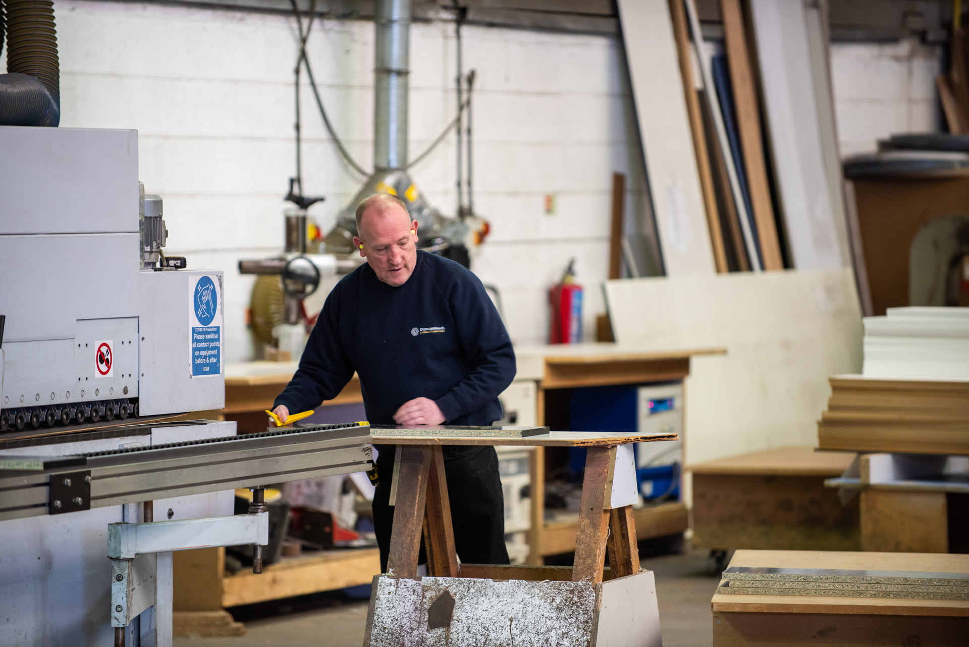 Duncan Reeds North | Expert Laminate Worktop Fabrication & CNC Services